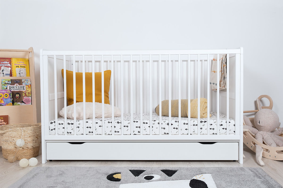 Rastúca postieľka William biela - Drevené postieľky - babynabytek.sk